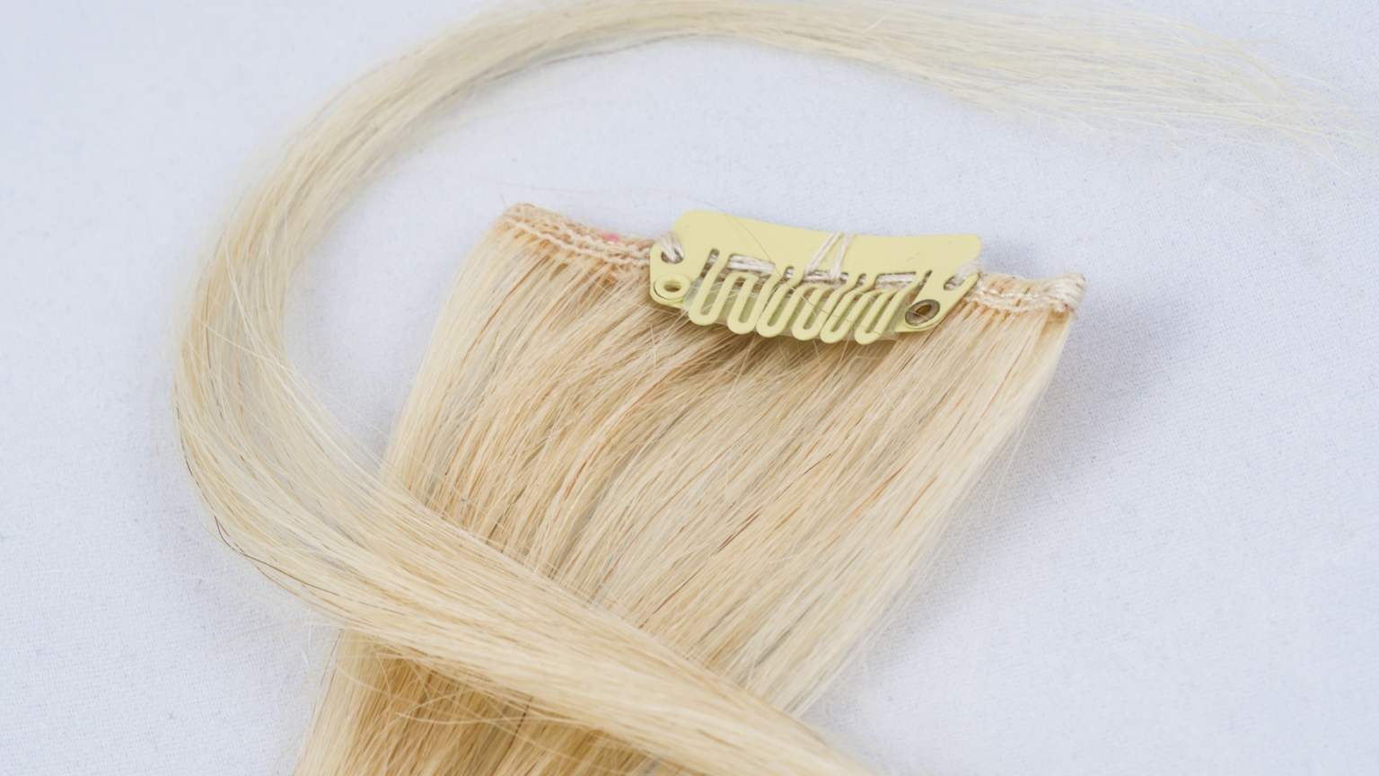 Guía completa: Tipos de extensiones de cabello y sus usos - Deliria Rose